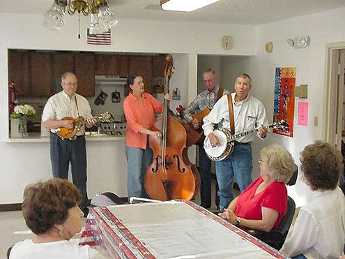 High Strung Bluegrass Band entertains at Bonham's Pecan Place ...
