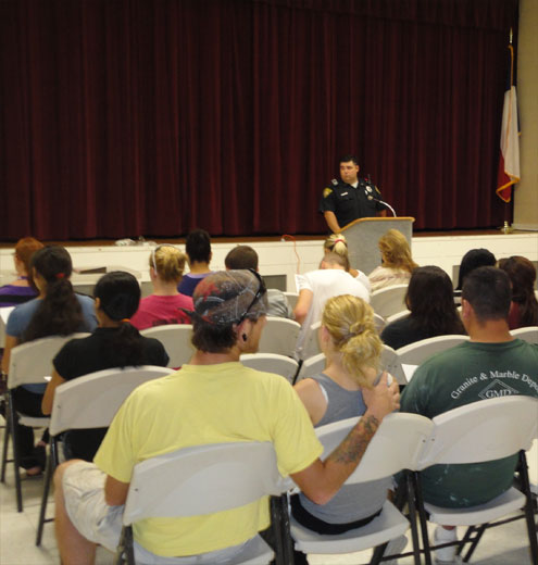 Bonham Police Department gives program on 'Bus and Pedestrian Safety ...