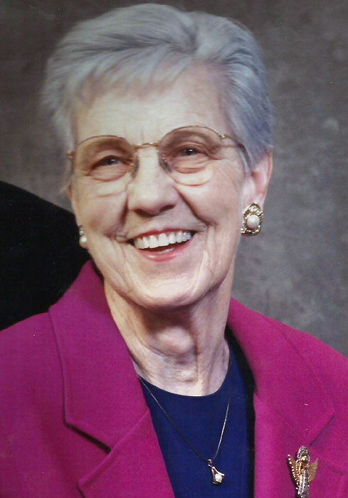 Polly Smith's Instagram, Twitter & Facebook on IDCrawl