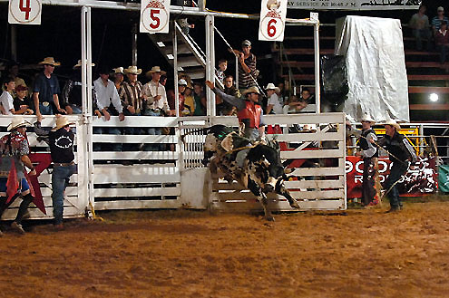 Kueckelhan Ranch Rodeo: A 56-year North Texas tradition in Fannin ...