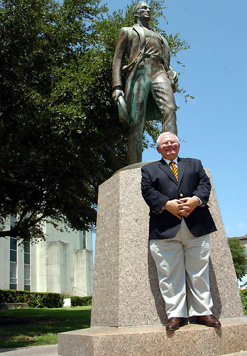 Texas State Historian discusses statue of James Butler Bonham - North ...