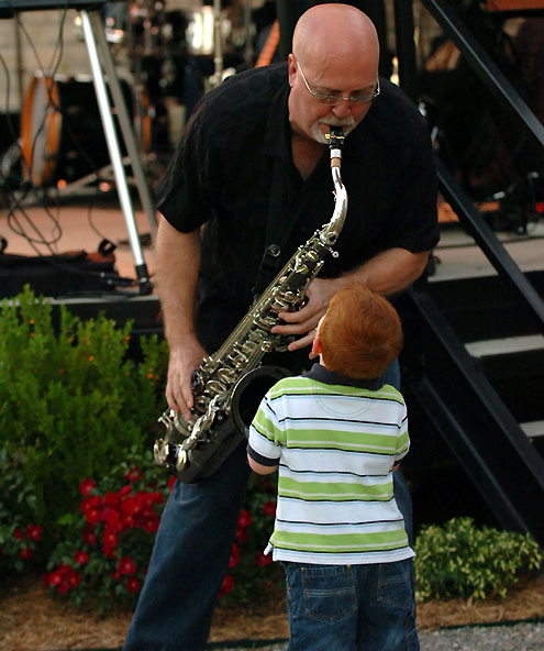 Linda Petty and Main Event kick off Music in the Garden series - North ...