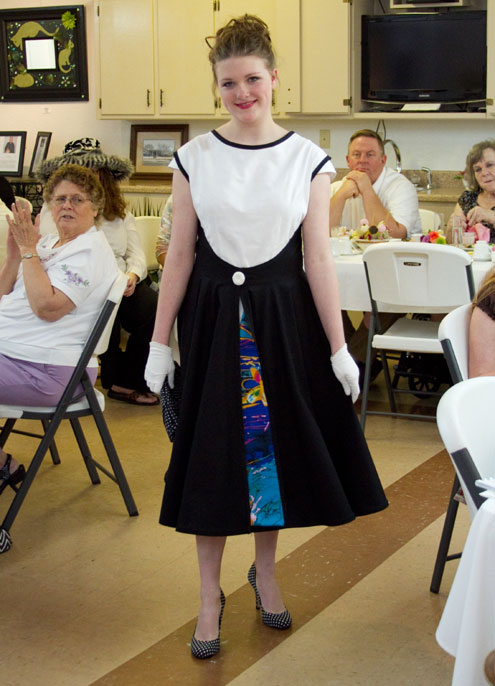 $700 donated to Creative Arts Center and Fannin County Family Crisis ...