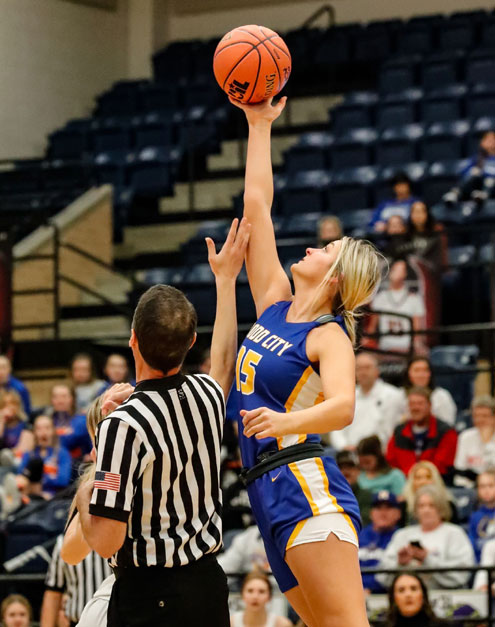 No. 3 Huckabay Lady Indians 39, Dodd City 35 - North Texas e-News