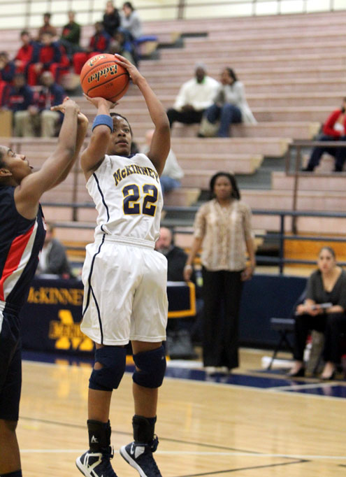 McKinney Lionettes 49, McKinney Boyd 43 - North Texas e-News