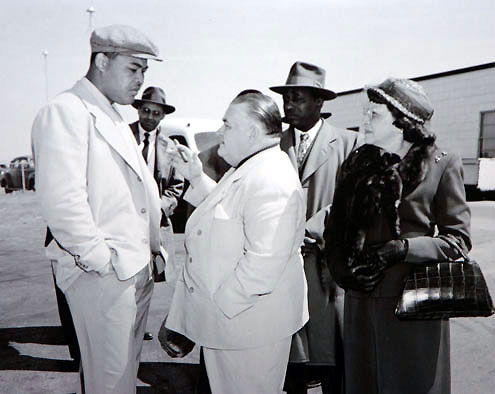 Louis Littlejohn | semashow.com