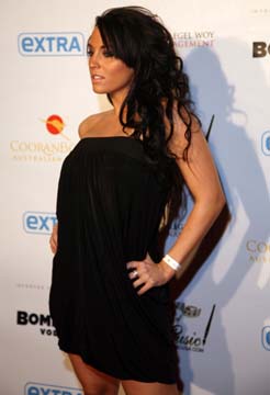 Schlegel Woy Management hosts 'Stars in the SKYE' party - North Texas e ...