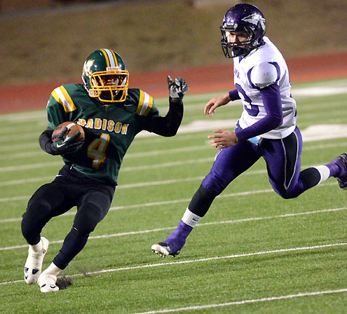 Dallas Madison Trojans 28, Bonham 13 - North Texas e-News