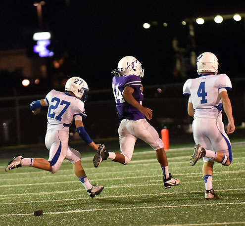 Bonham and Van Alstyne football photos - North Texas e-News