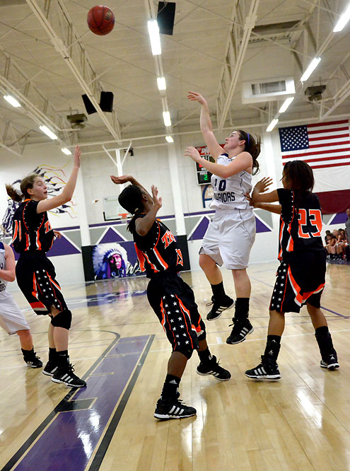 Commerce Lady Tigers 42, Bonham 30 - North Texas e-News