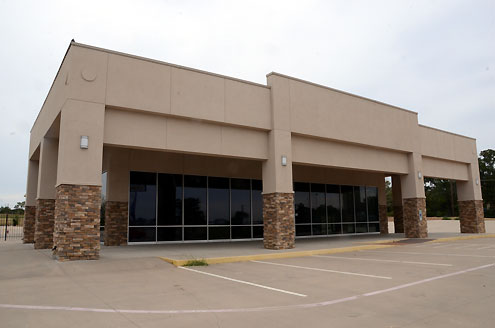 Denison business leaders welcome Ironroot Republic Distillery - North ...