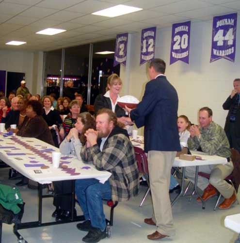 Large crowd enjoys Bonham Football Banquet - North Texas e-News
