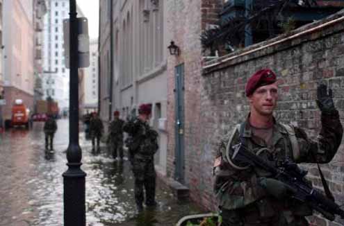 Marines continue search for Katrina survivors, federal troops won't ...